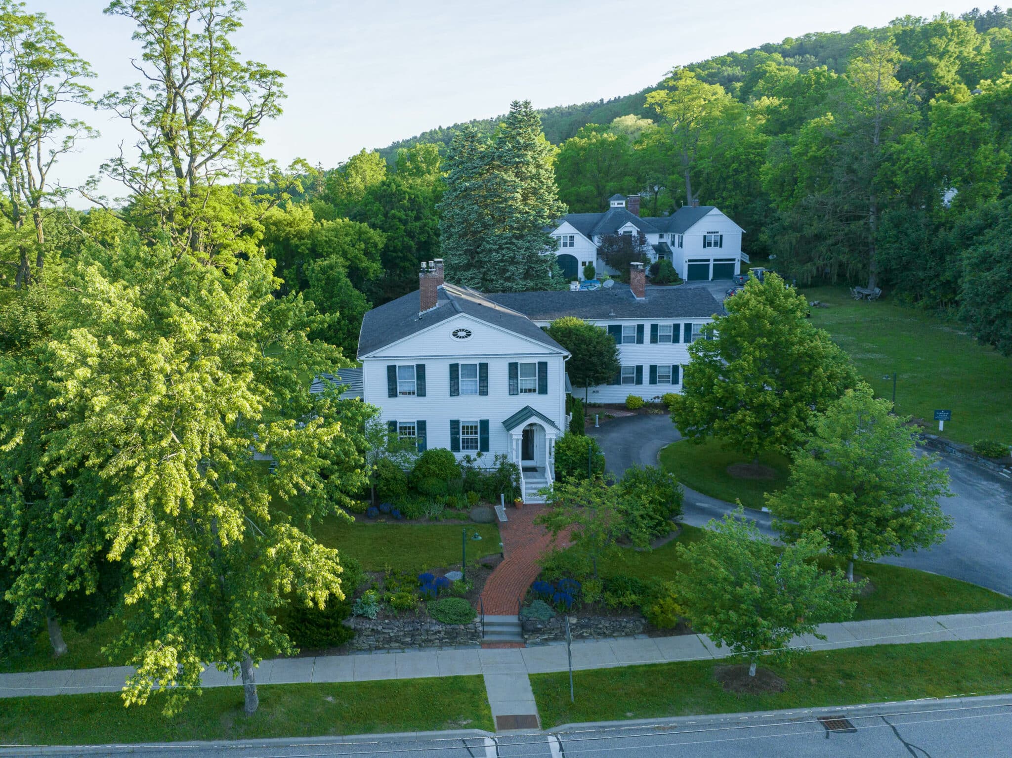 Swift House Inn | Select Registry