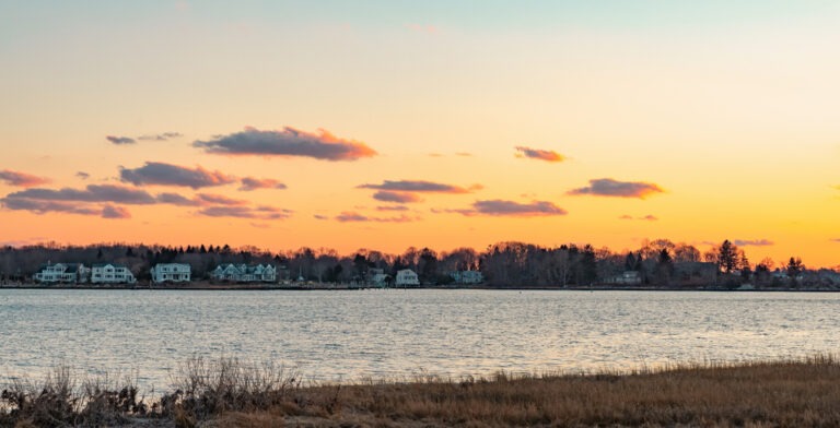 10 Amazing Things to do in Mystic This Fall & Winter!