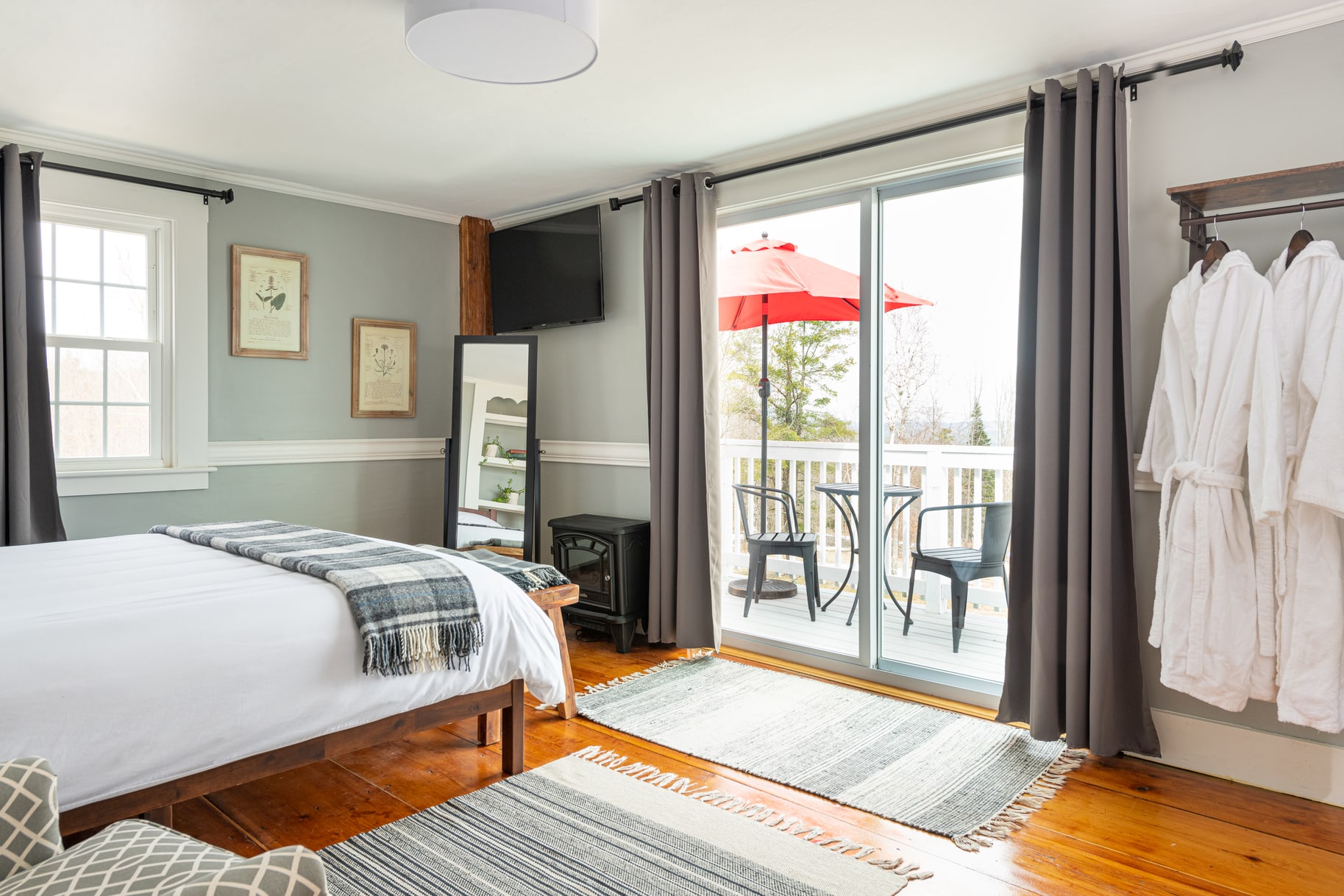 Top of the Ridge Farm Bed & Breakfast | Select Registry